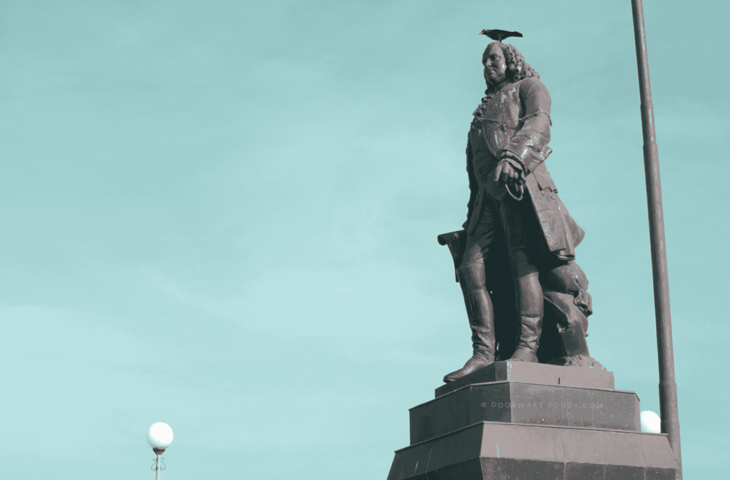 JOSEPH FRANÇOIS DUPLEIX STATUE | Doorwayspondy