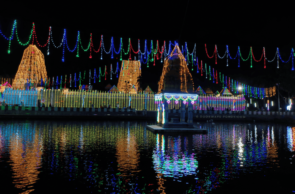 THIRU KAMESHWARAR TEMPLE | Doorwayspondy